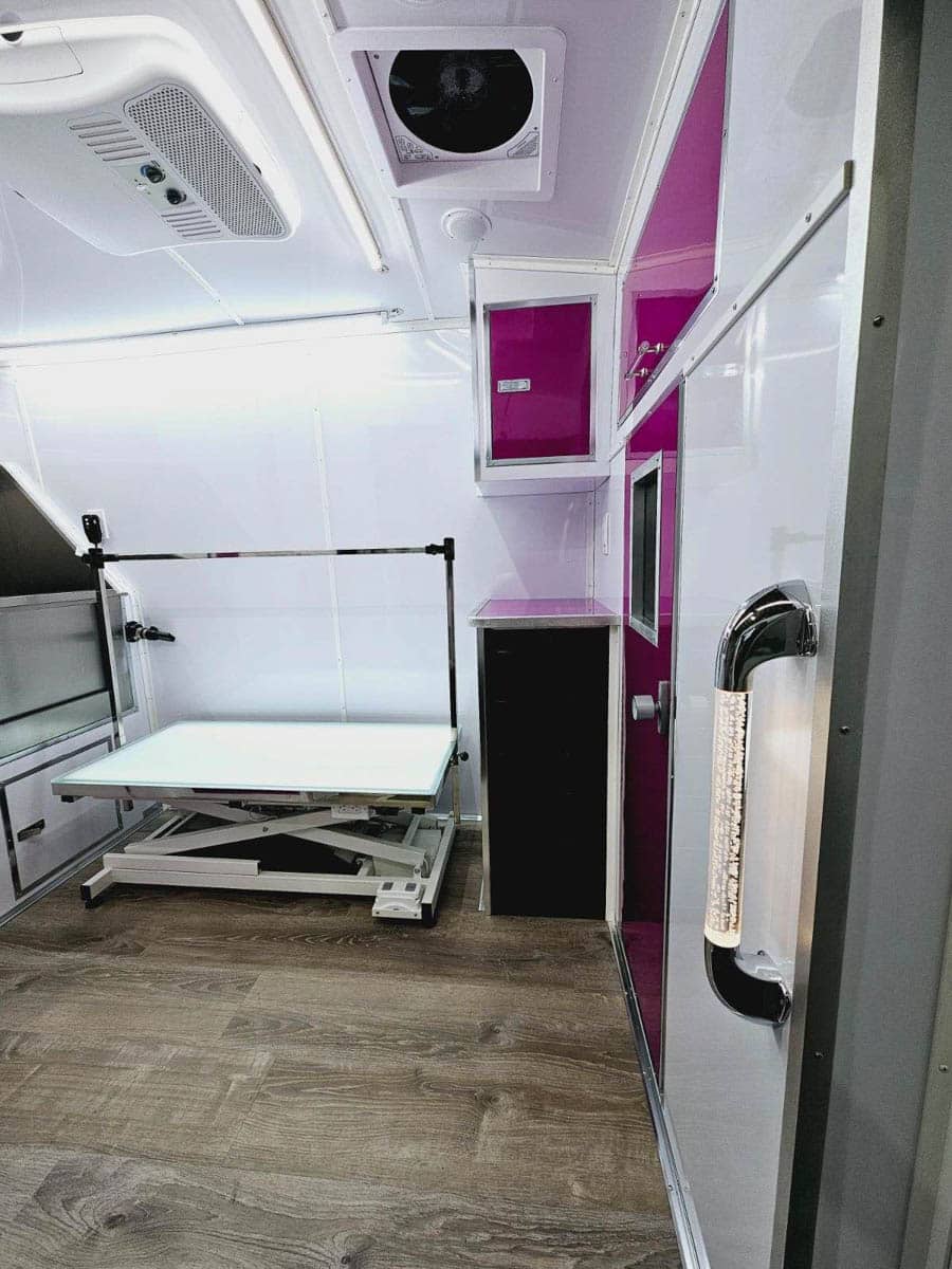 Mobile Grooming Vans - Mobile Grooming World